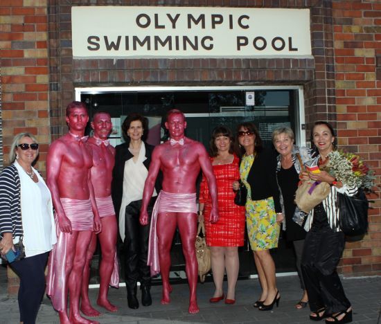 Human Statue Bodyart offering complete corporate entertainment suite ...